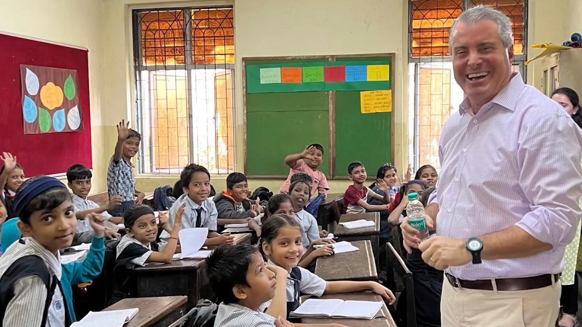 Alternative Credit | Ares Management